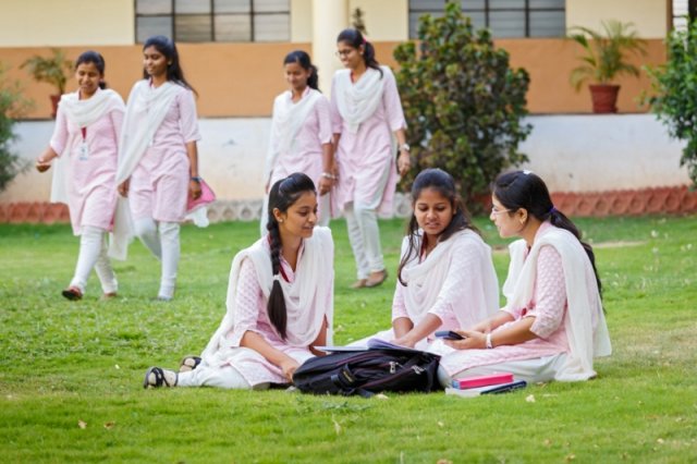 Photo Gallery's – Basic Science & Humanities Engineering